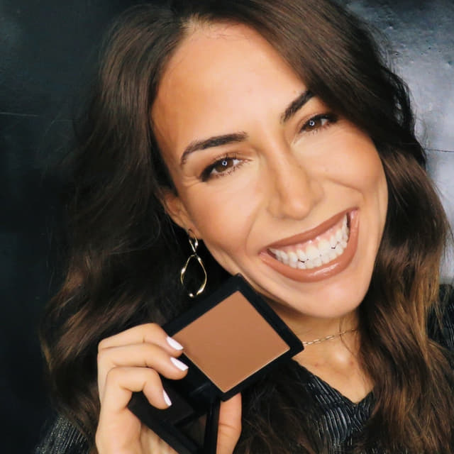 Golden Hour Glam Kit 🌅💄 + Free Eyeliner!