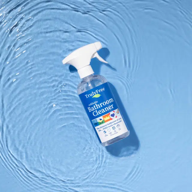 Truly Free Non-Toxic Bathroom Cleaner Spray | Organic Bath & Tile ...